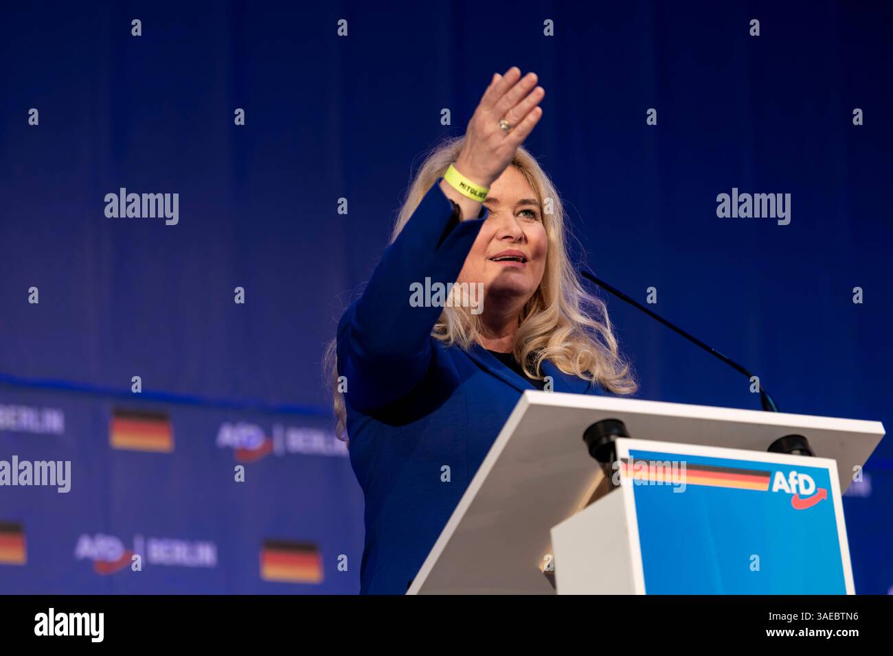 AfD Landesparteitag Berlin Kristin Brinker, Landesvorsitzende der AfD Berlin, hält eine Rede auf ...