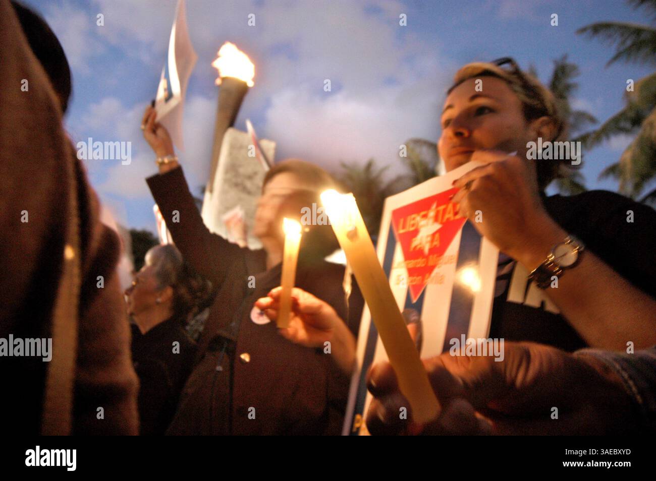 Cuban exiles kennedy hi-res stock photography and images - Alamy