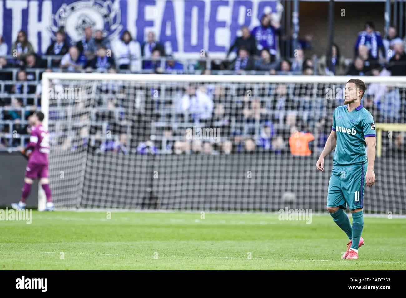 Brussels, Belgium. 06th Apr, 2025. Anderlecht's Thorgan Hazard looks dejected during a soccer ...