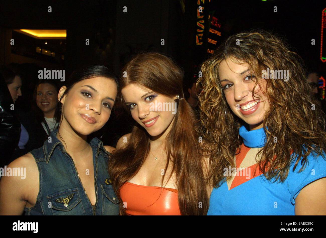 Nov. 11, 2001; Los Angeles, CA, USA; Music Group TRACE (L-R) ELIZABETH ...