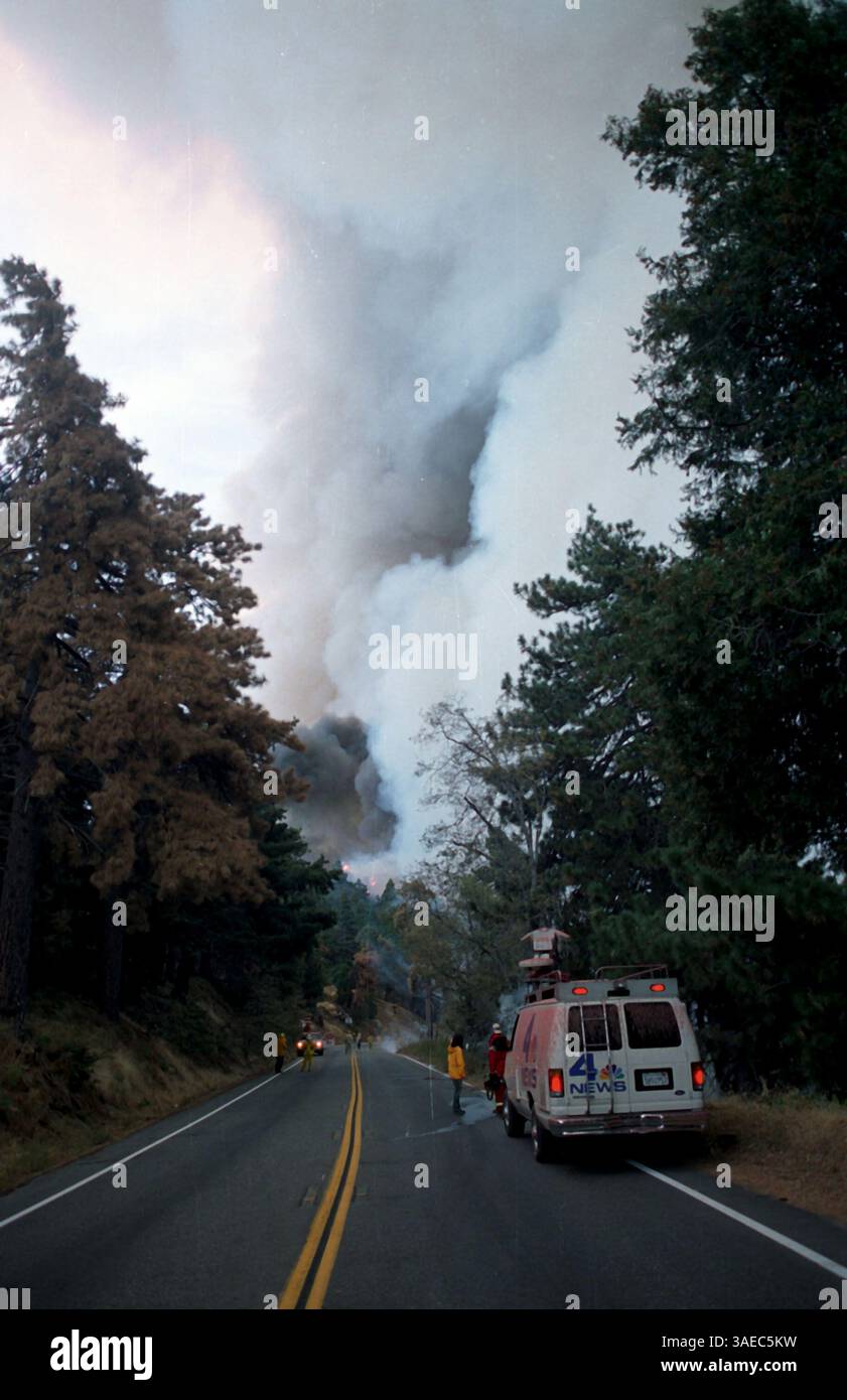 Oct 28, 2003; Running Springs, California, USA; CALIFORNIA WILDFIRES ...