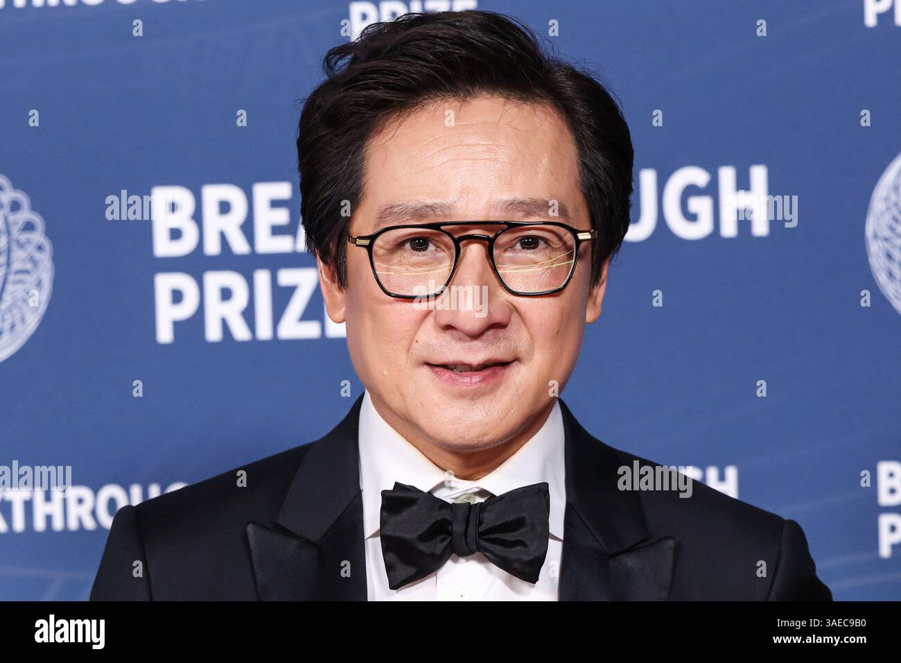 SANTA MONICA, LOS ANGELES, CALIFORNIA, USA - APRIL 05: Ke Huy Quan ...