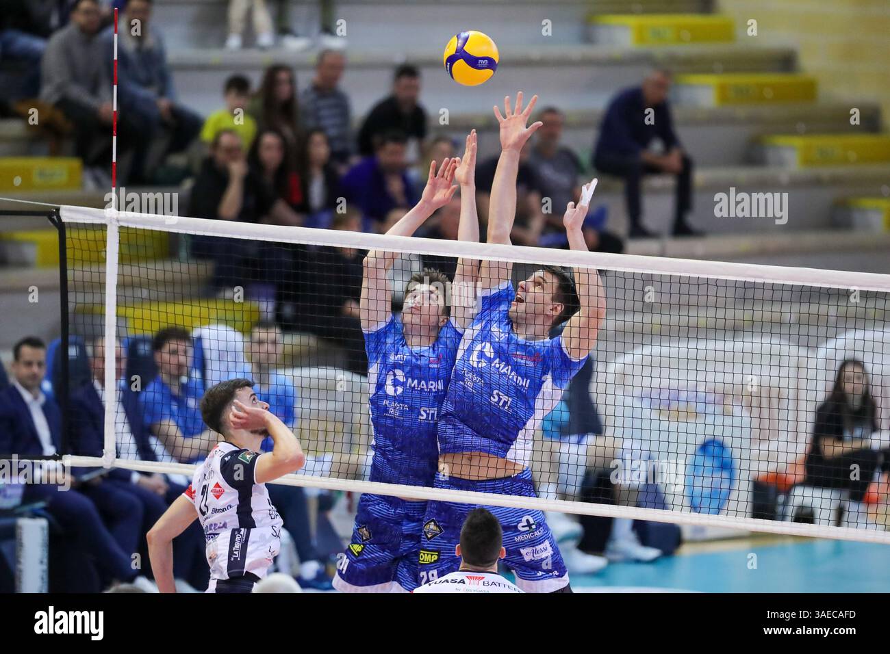 Cisterna Di Latina, Italy. 06th Apr, 2025. Theo Faure (Cisterna Volley) and Aleksandar ...
