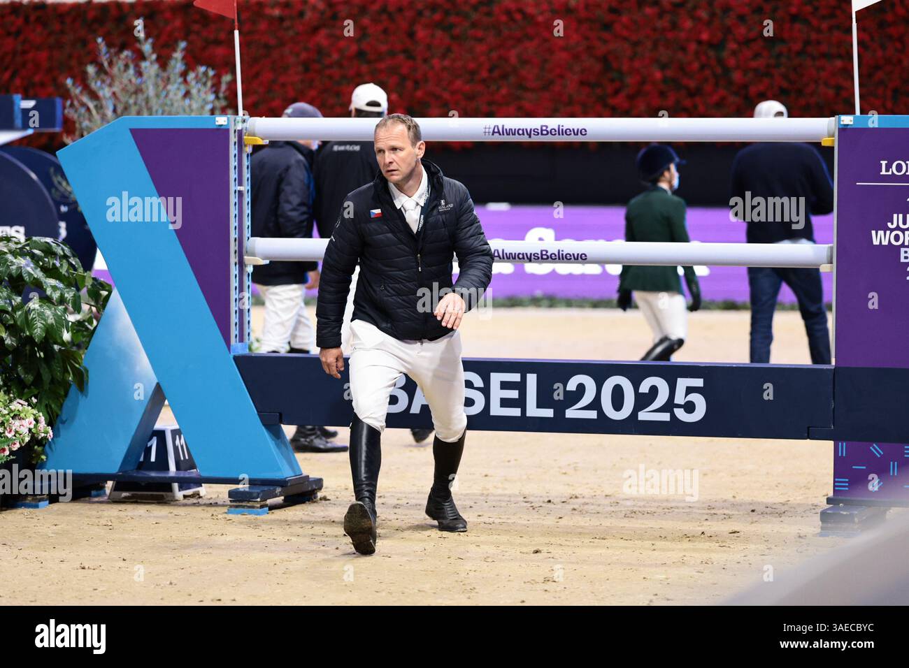 Riders on the course walk before the Longines FEI Jumping World Cup ...