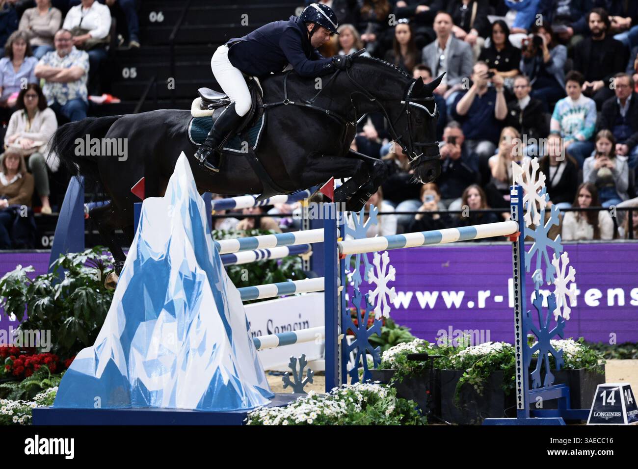Robert WHITAKER of Great Britain with Vermento during the Longines FEI ...