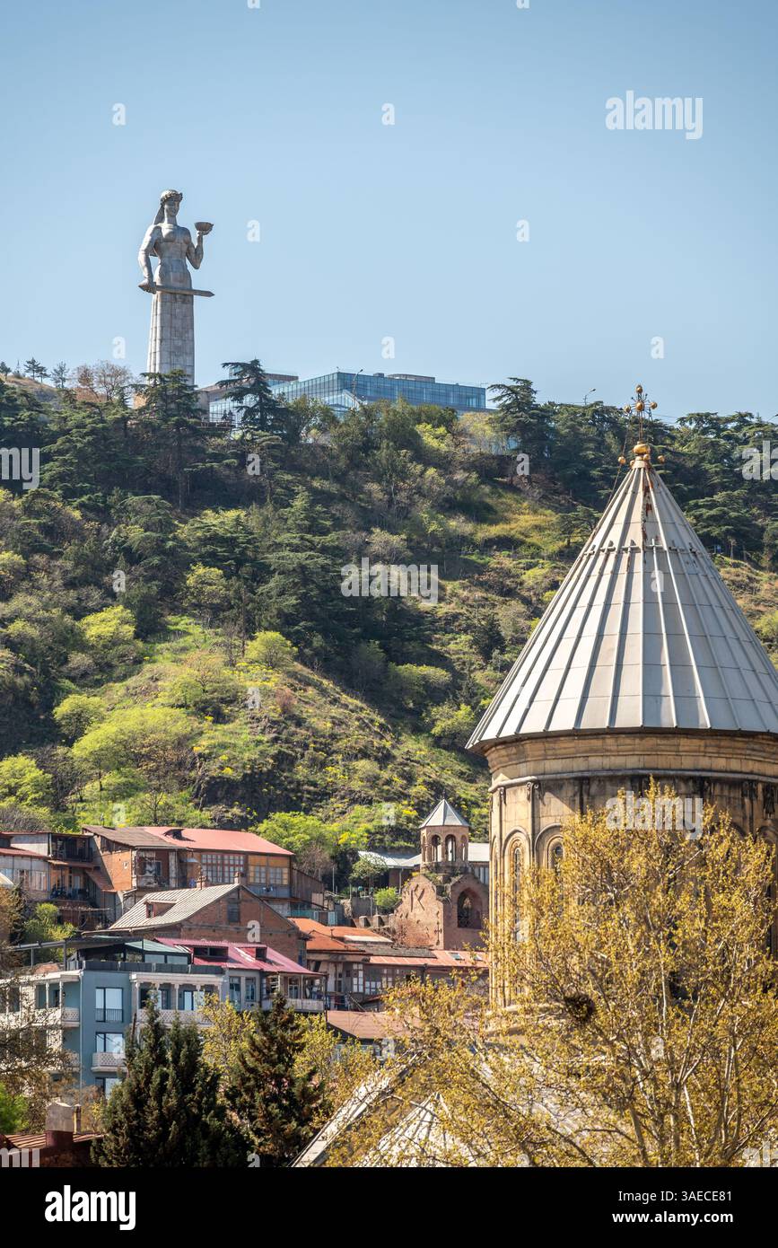 Kartlis Deda, Mother of Georgians monument on Sololaki hill in Tbilisi ...