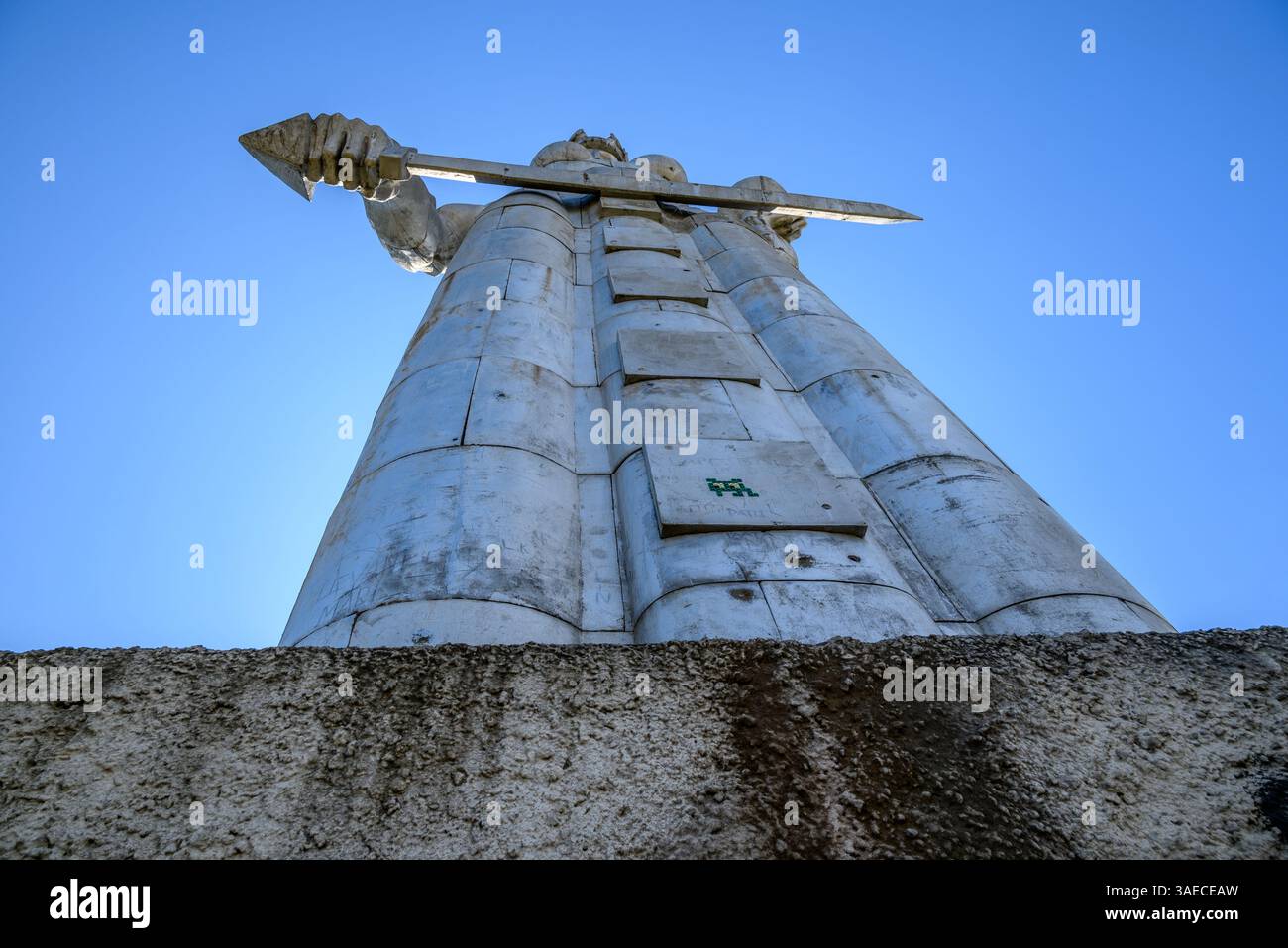 Kartlis Deda, Mother of Georgians monument on Sololaki hill in Tbilisi ...