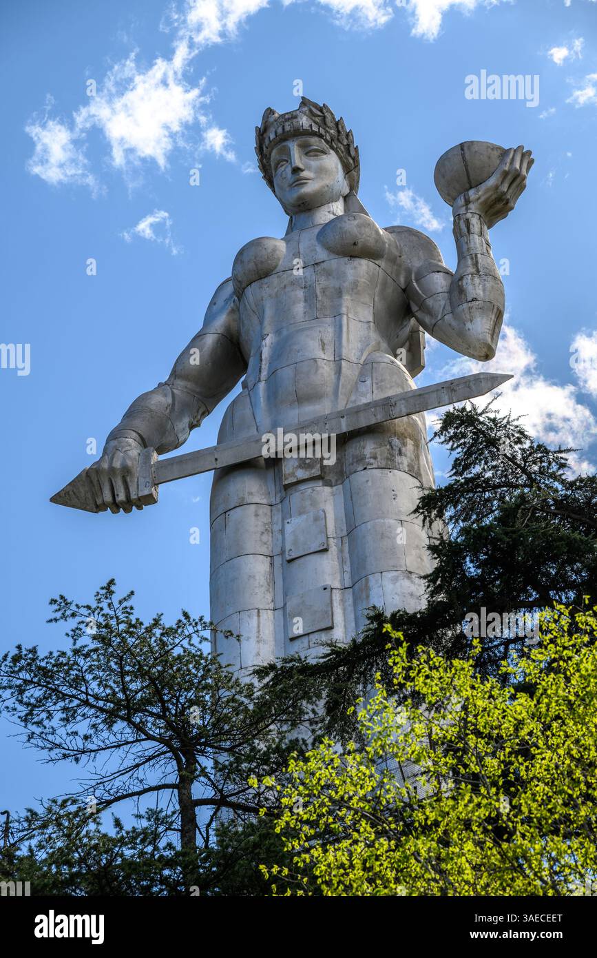 Kartlis Deda, Mother of Georgians monument on Sololaki hill in Tbilisi ...