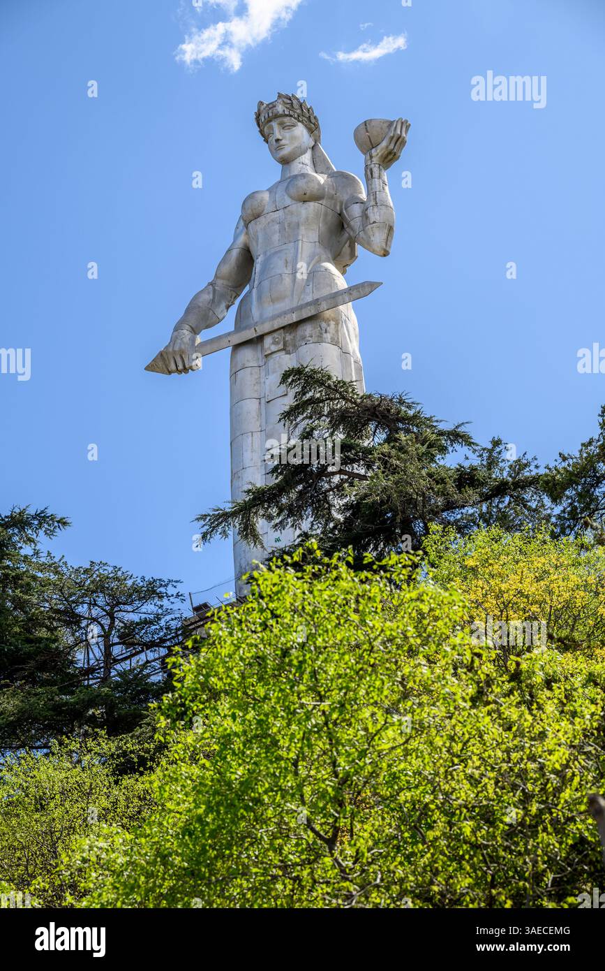 Kartlis Deda, Mother of Georgians monument on Sololaki hill in Tbilisi ...