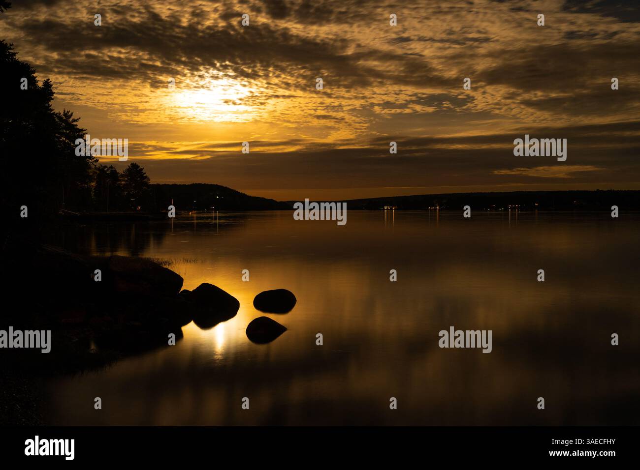 Moonrise over the LaHave River on the South Shore of Nova Scotia ...