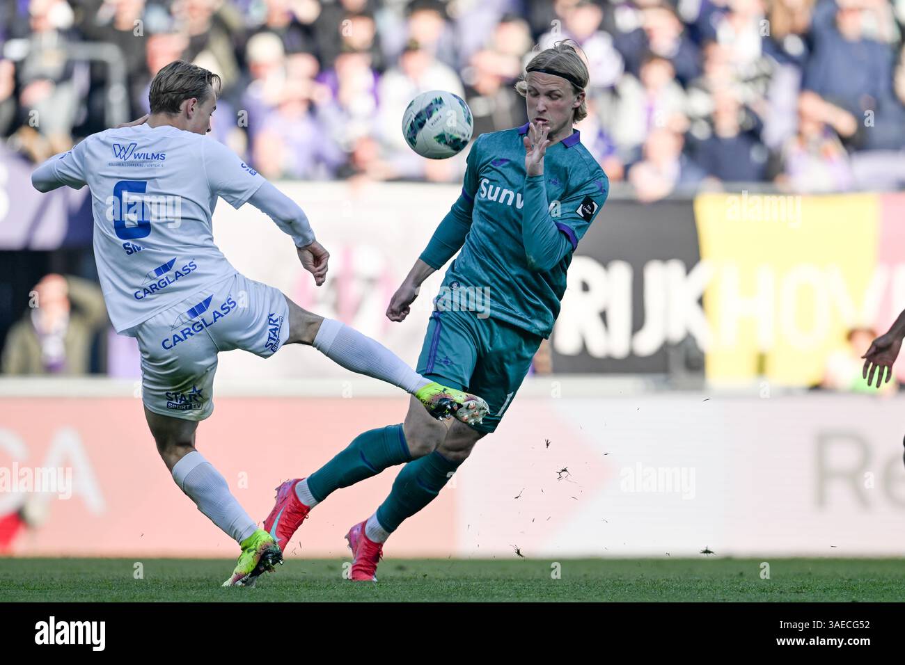 Anderlecht, Belgium. 06th Apr, 2025. Matte Smets (6) of Genk defending ...