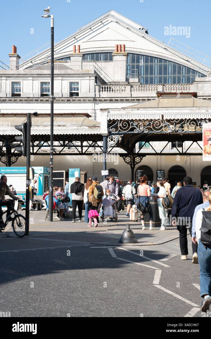 Crowds on the streets of Brighton, England, UK for the 2025 marathon on ...