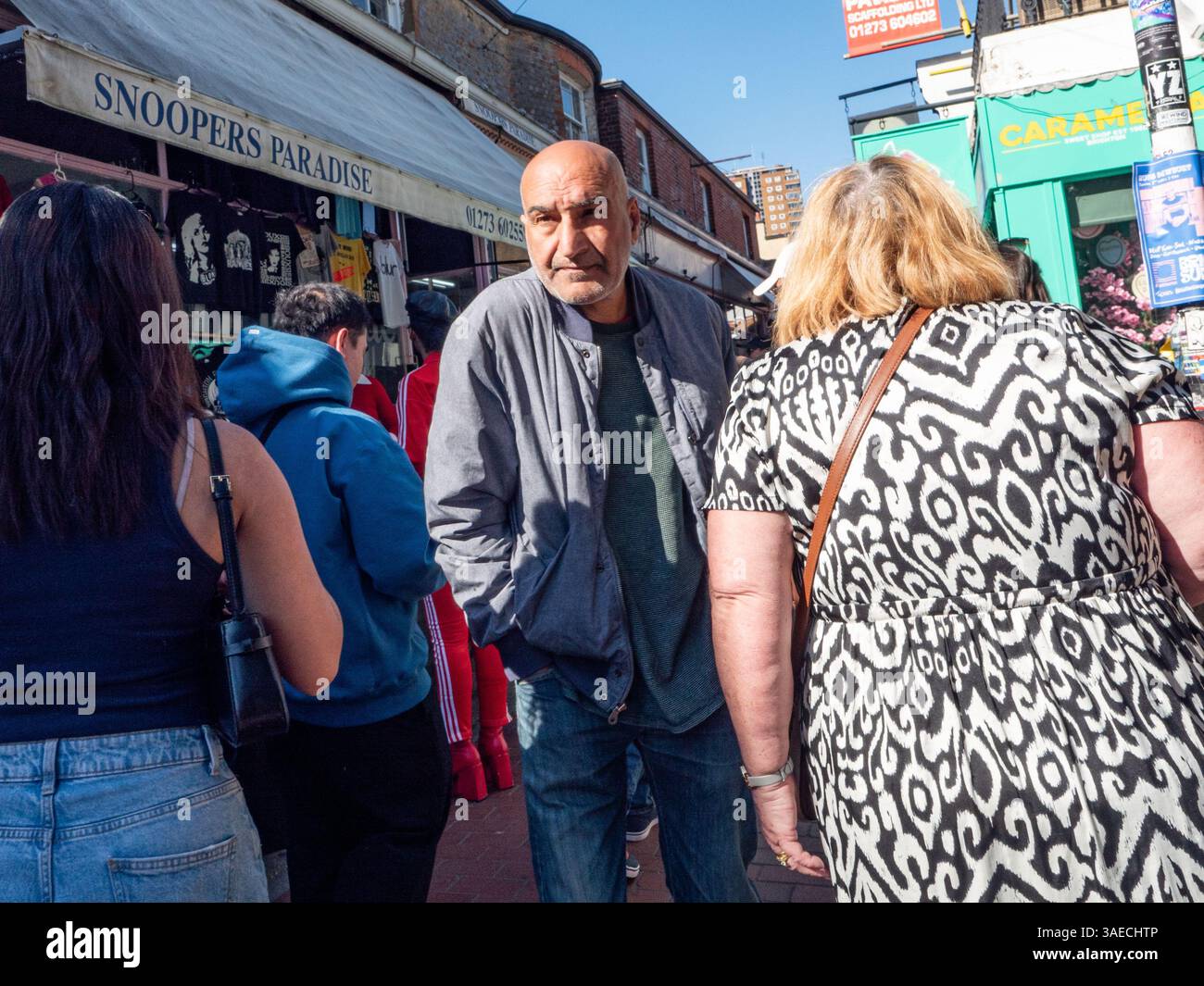 Crowds on the streets of Brighton, England, UK for the 2025 marathon on ...