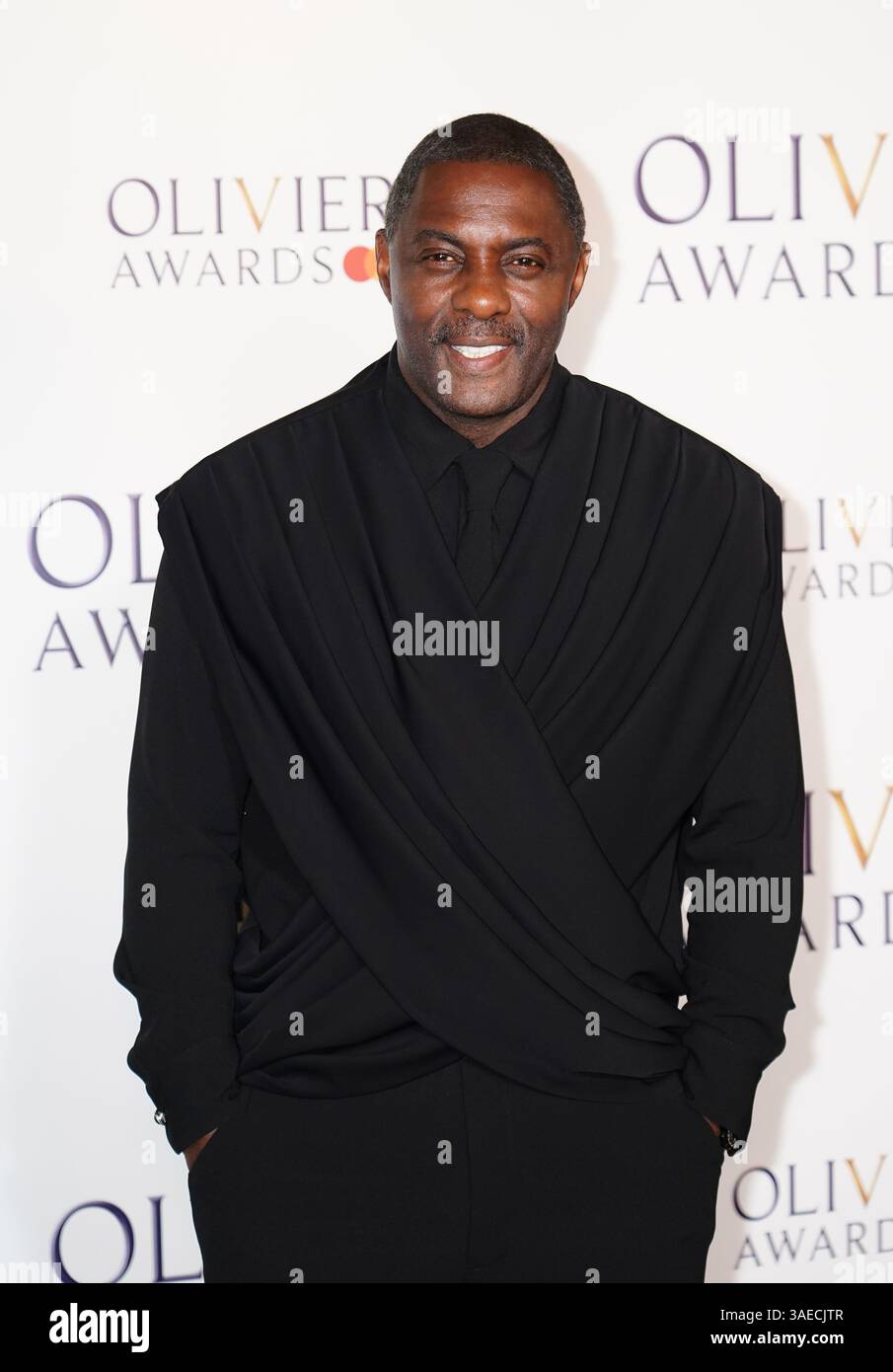 Idris Elba in the Winner's Room with the Best New Production in ...
