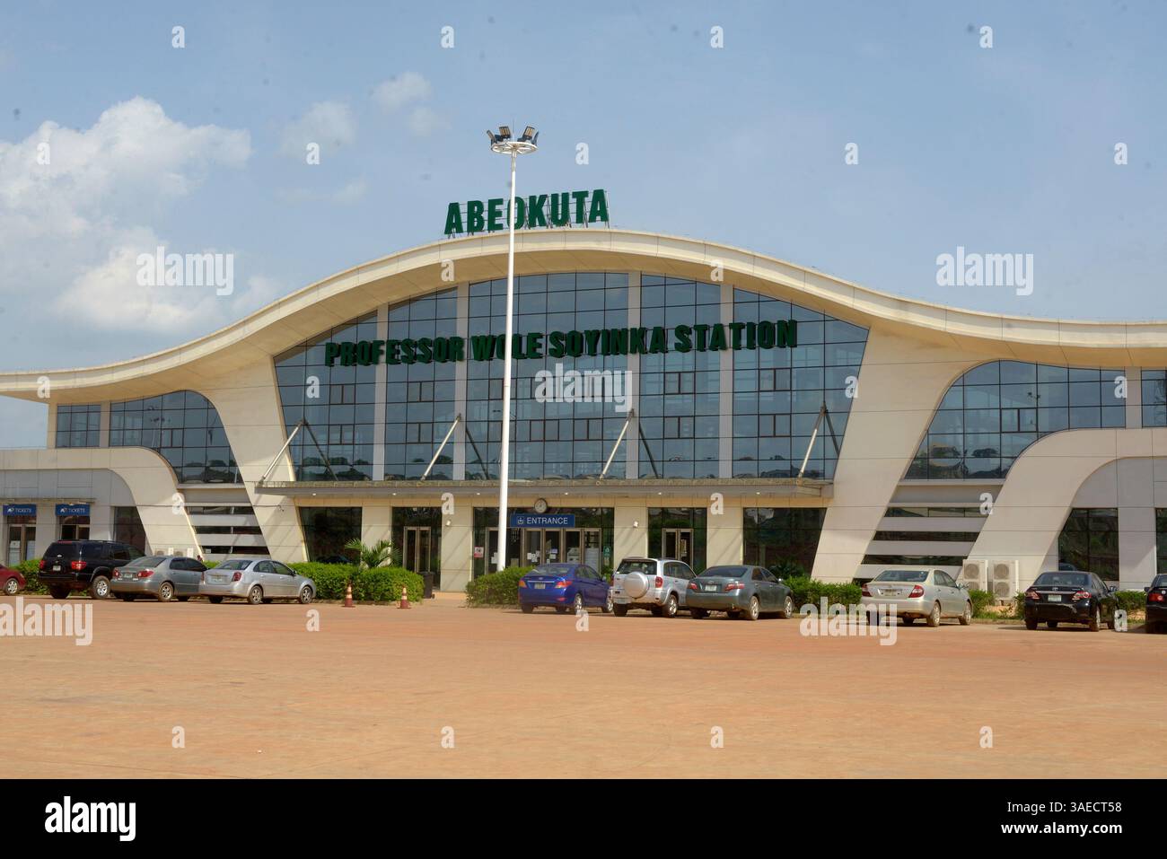 Abeokuta, Nigeria. 05th Apr, 2025. Prof. Wole Soyinka Train Station in ...