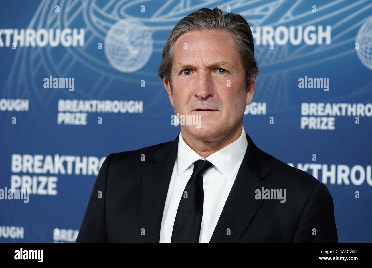 Gregg Lemkau arrives at the 11th Breakthrough Prize Ceremony on ...