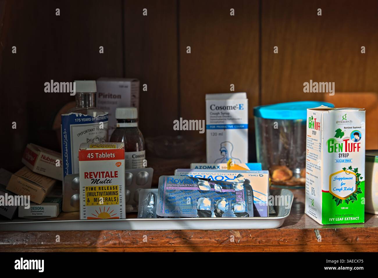 Gentuff syrup hi-res stock photography and images - Alamy