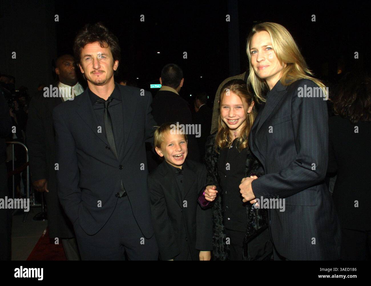 Sean penn and robin wright children hi-res stock photography and images ...