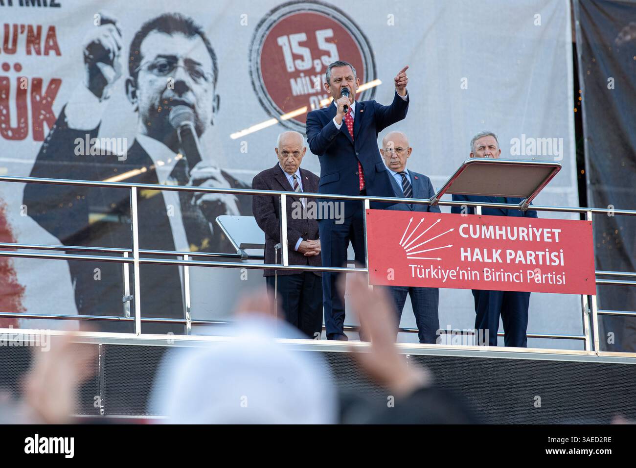The re-elected CHP Chairman Özgür Özel addresses the party members ...