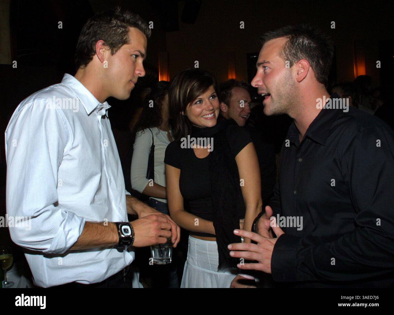 Apr 01, 2002; Hollywood, CA, USA; Actors RYAN REYNOLDS, TIFFANI AMBER ...