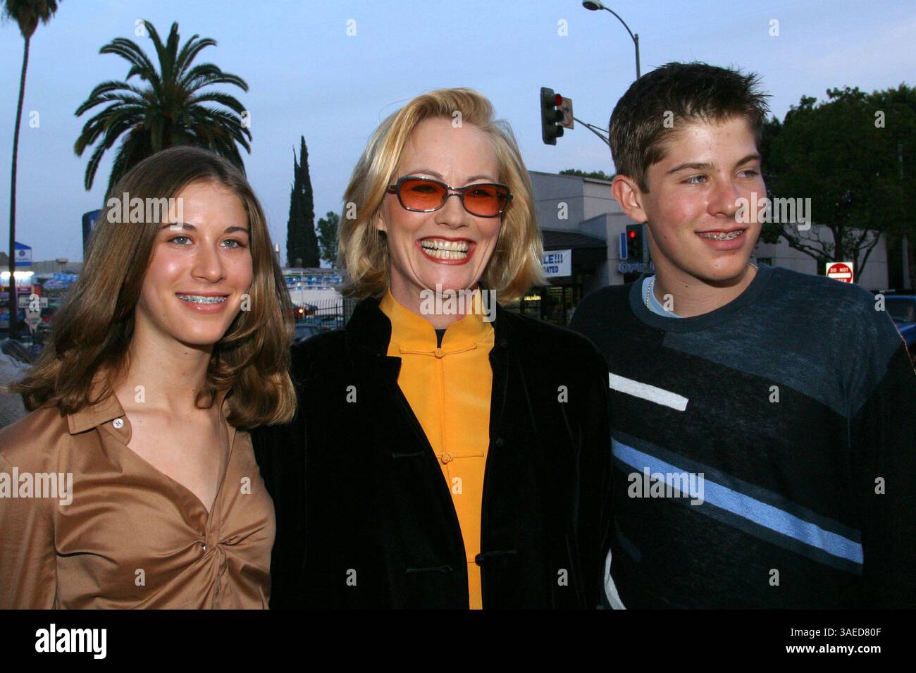 Apr 10, 2002; Los Angeles, CA, USA; Actress CYBILL SHEPHERD with her ...