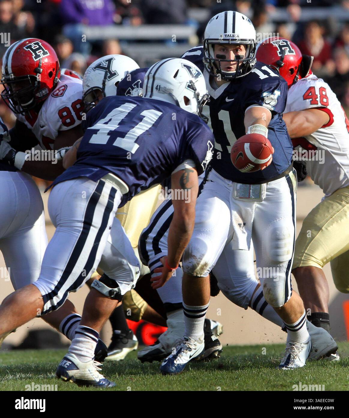 Nov. 19, 2011 - New Haven, CT, U.S. - Yale #41 ALEX THOMAS takes a ...