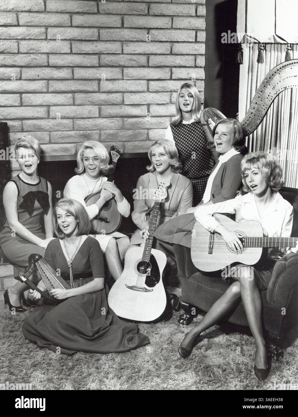 Nov. 18, 1964 - THE KING FAMILY 1964.Candy , Cathy , Jamie , Liza ...