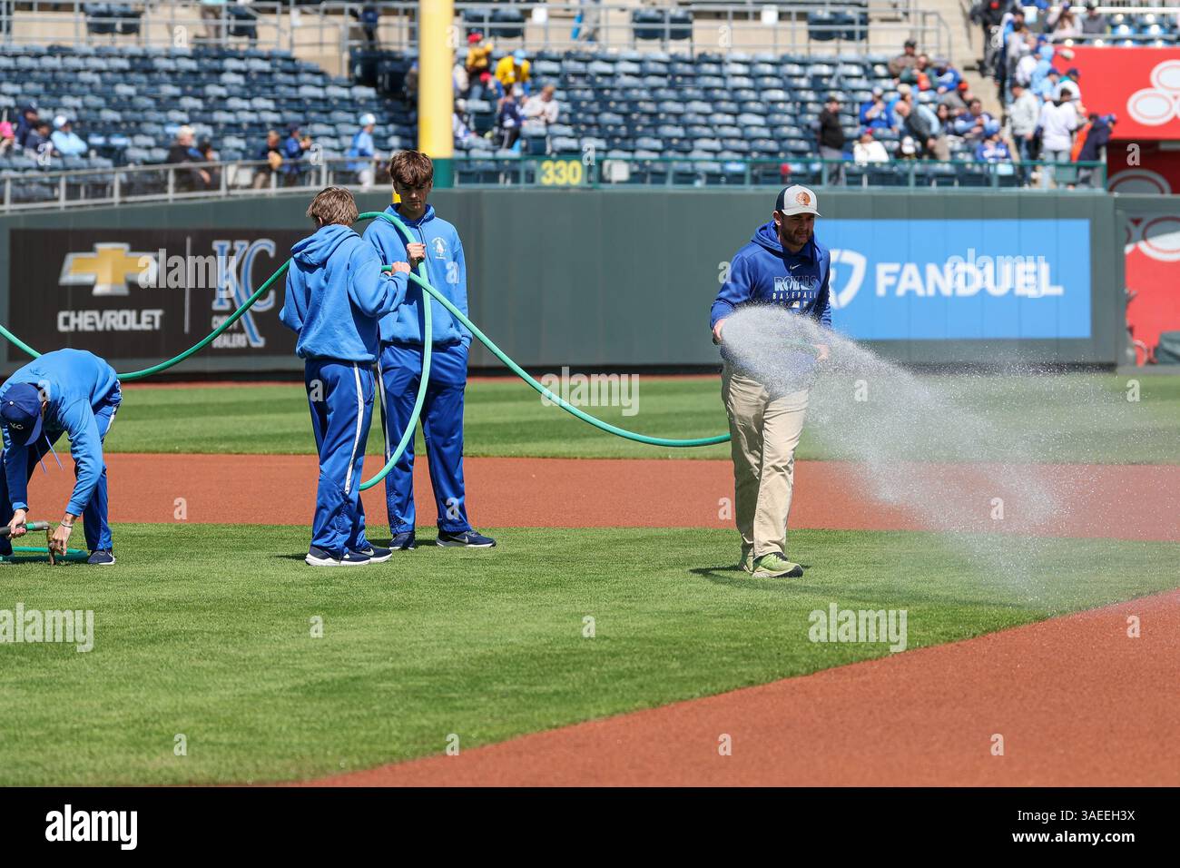 Kansas City, MO, USA. 6th Apr, 2025. The Kansas City Royals grounds ...