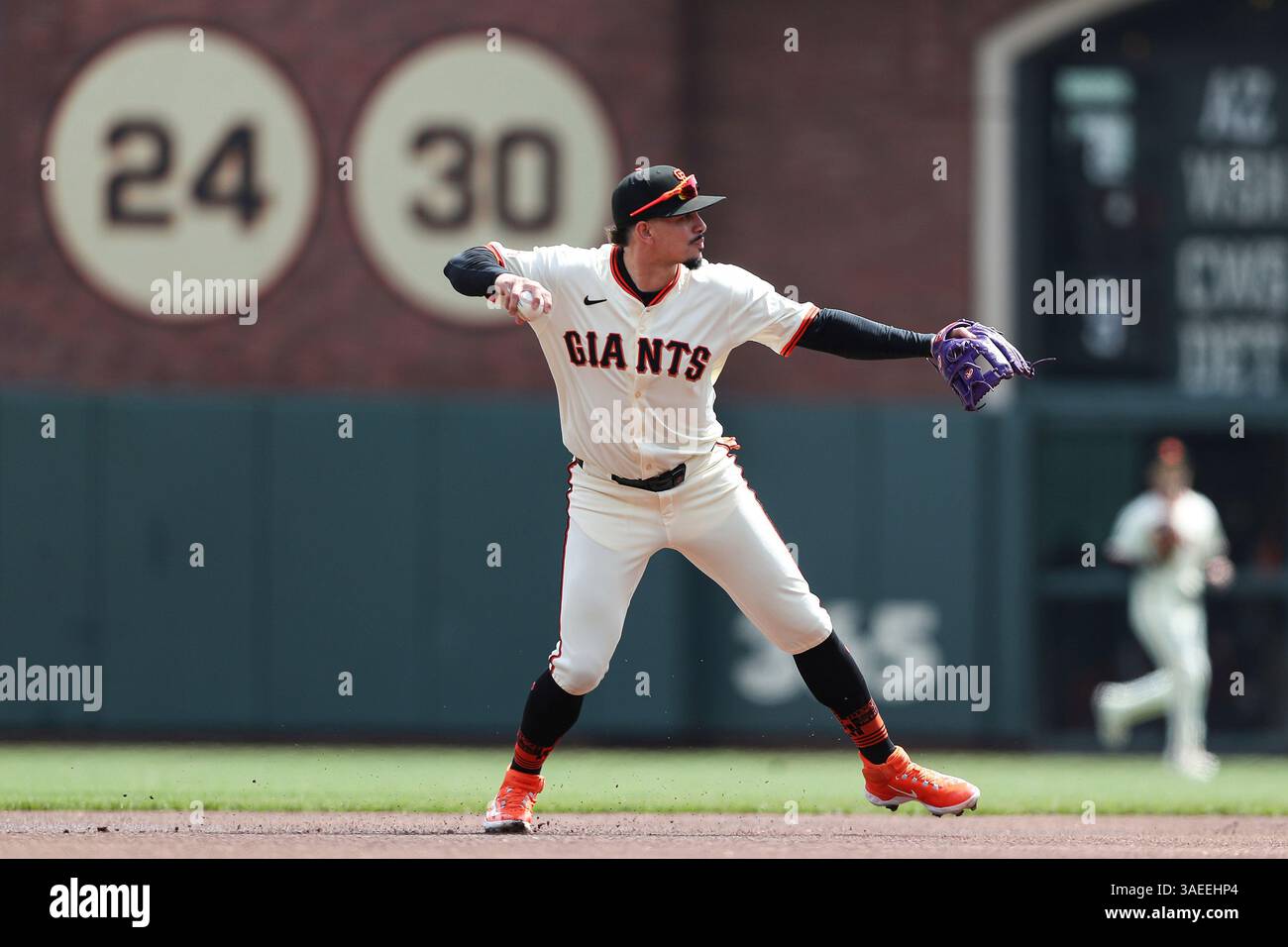 San Francisco Giants shortstop Willy Adames throws out Seattle Mariners ...