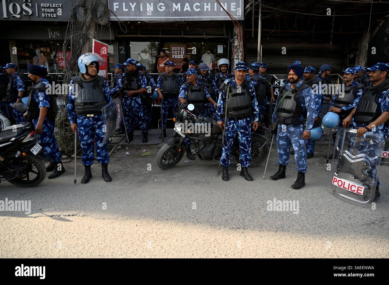 New Delhi, India. 06th Apr, 2025. NEW DELHI, INDIA - APRIL 6: Security ...