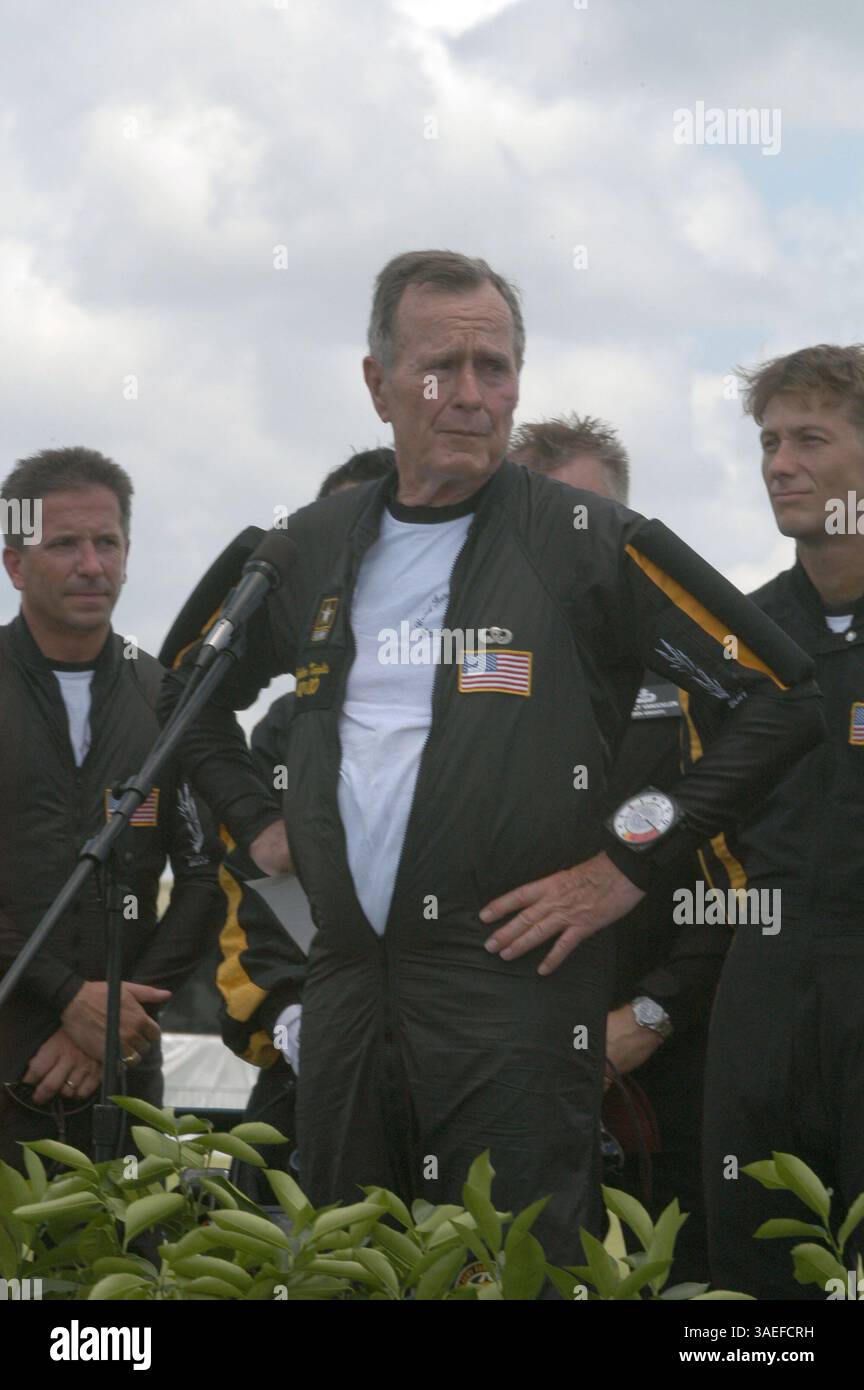 Jun 13, 2004; College Station, TX, USA; 41st US President GEORGE BUSH ...