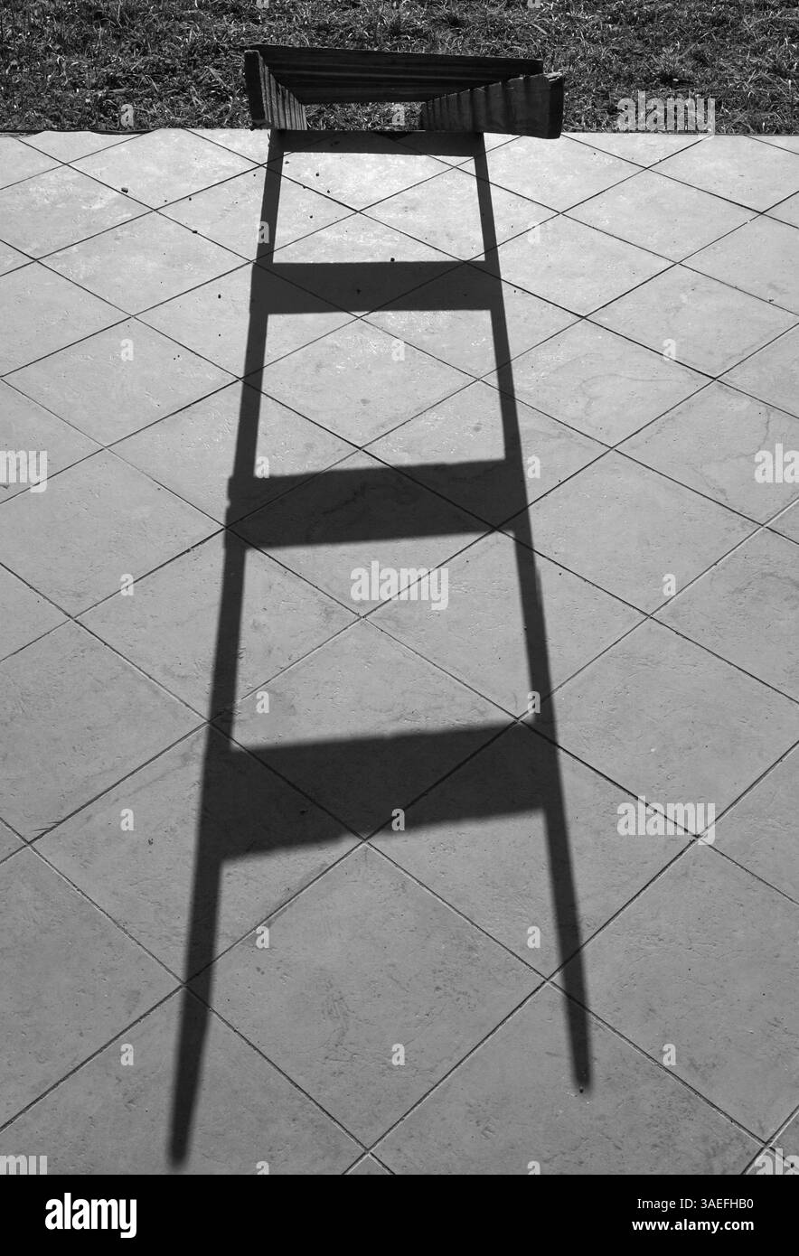 Tiles ladder hi-res stock photography and images - Alamy