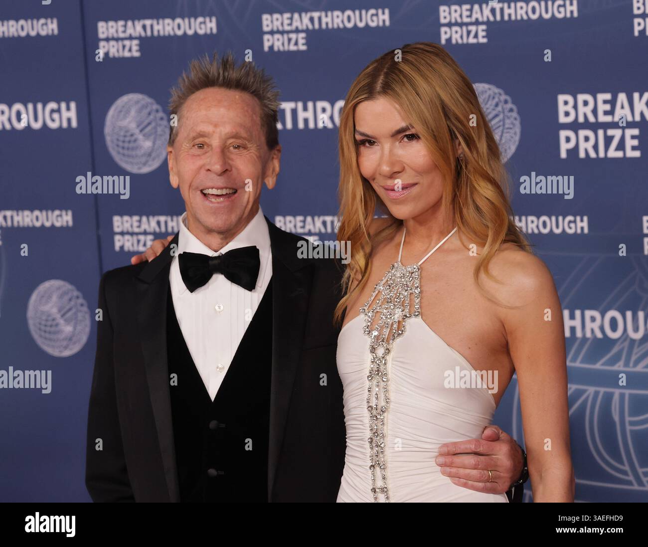 Brian Grazer, Veronica Smiley attend the 11th Breakthrough Prize ...