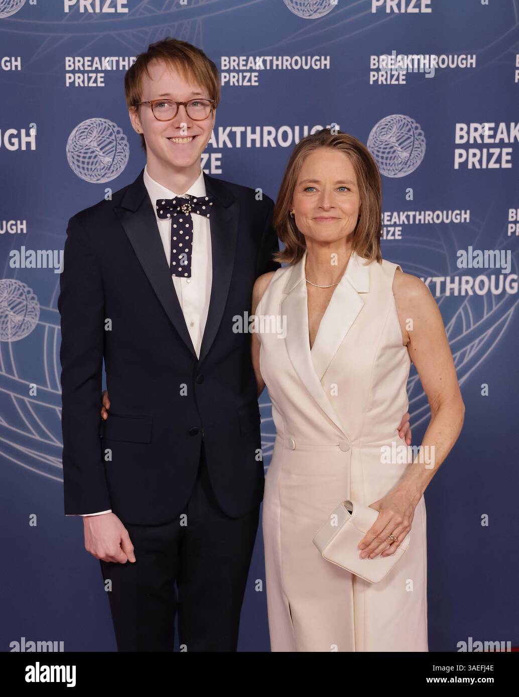 Santa Monica, USA. 06th Apr, 2025. Kit Bernard Foster, Jodie Foster ...