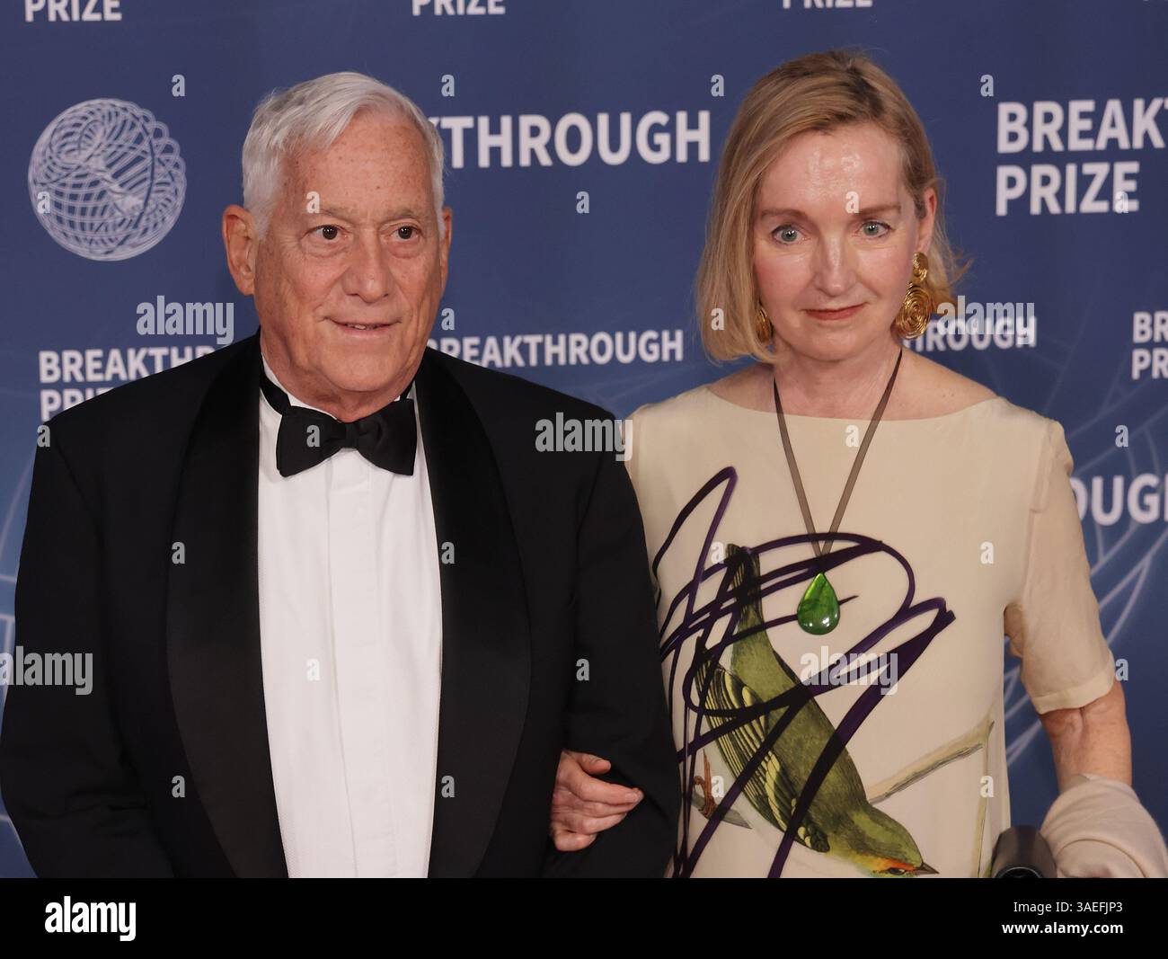 Santa Monica, USA. 06th Apr, 2025. Walter Isaacson, Cathy Isaacson ...