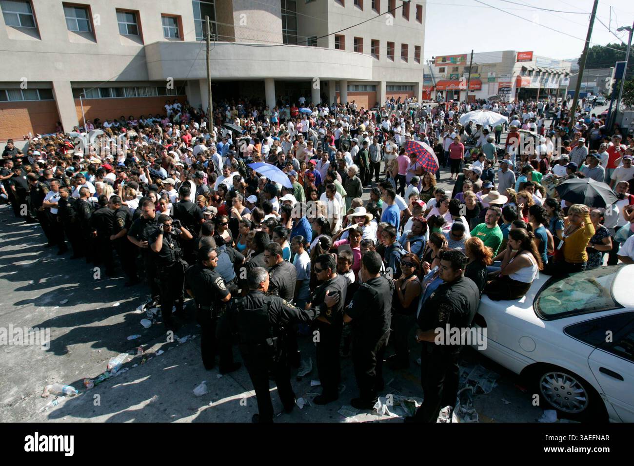 September 15, 2008, Tijuana, Baja California, Mexico Outside the La ...