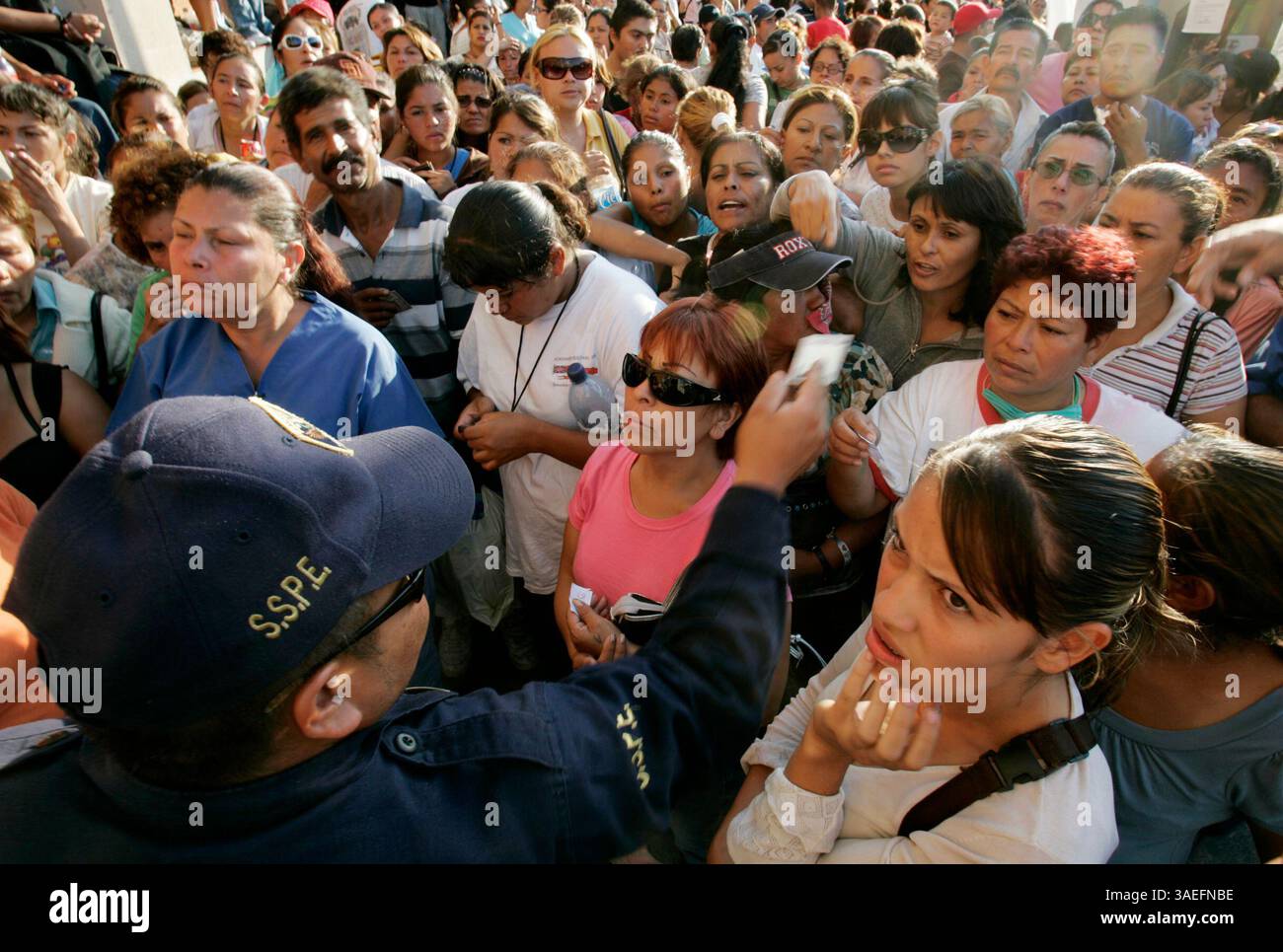 September 15, 2008, Tijuana, Baja California, Mexico A prison guard ...