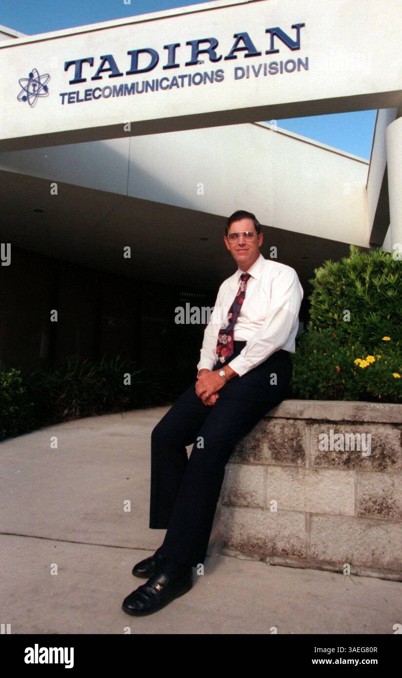 SP 32672 - - DELIVER TO: HOLIFIELD - - 08/23/96 - - Clearwater ...