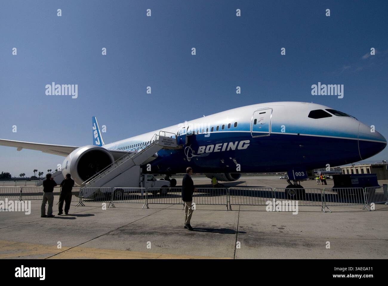 March 12, 2012 - San Diego, California, U.S. - The Boeing 787 ...