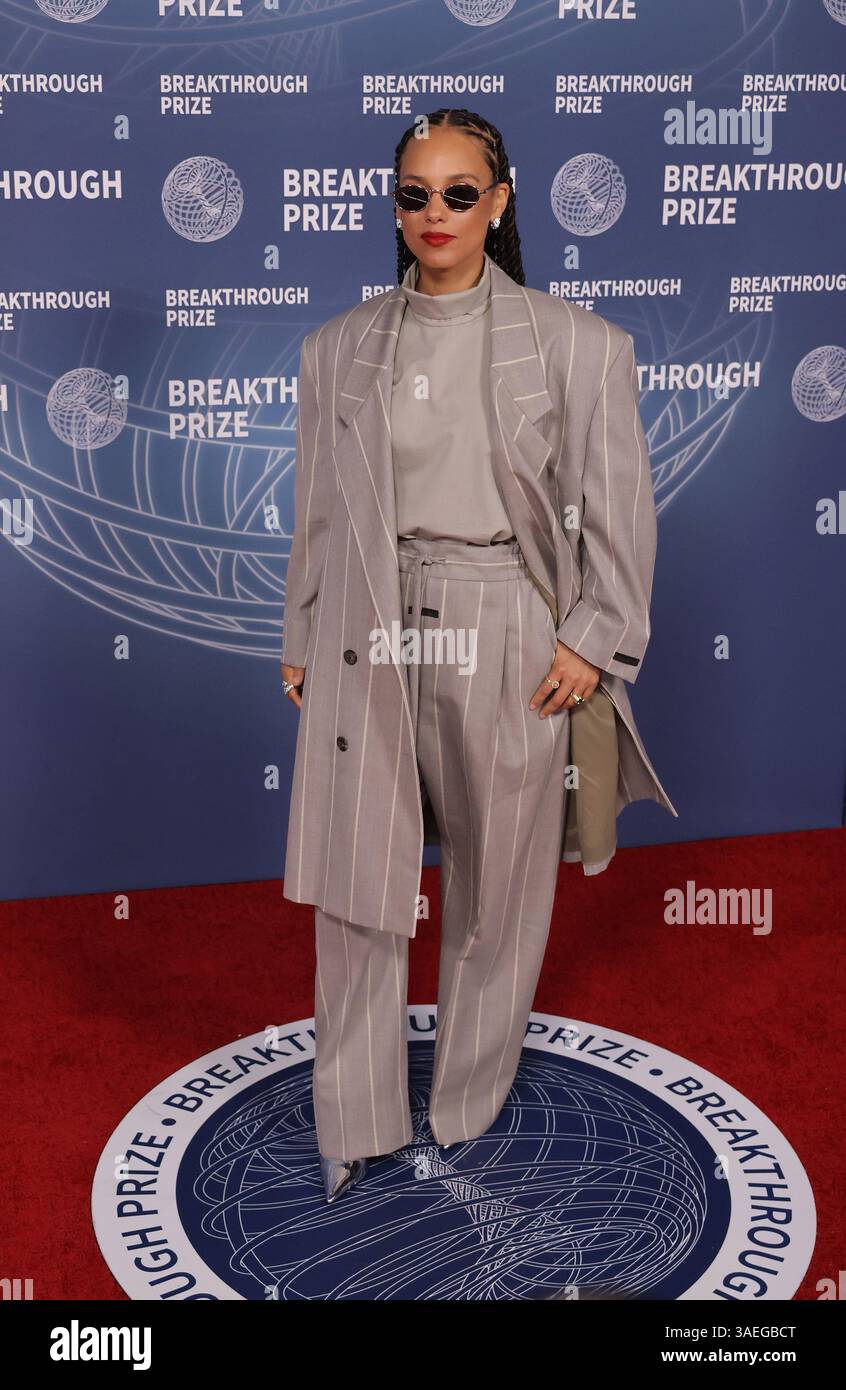 Alicia Keys, Swizz Beatz attend the 11th Breakthrough Prize Ceremony at ...
