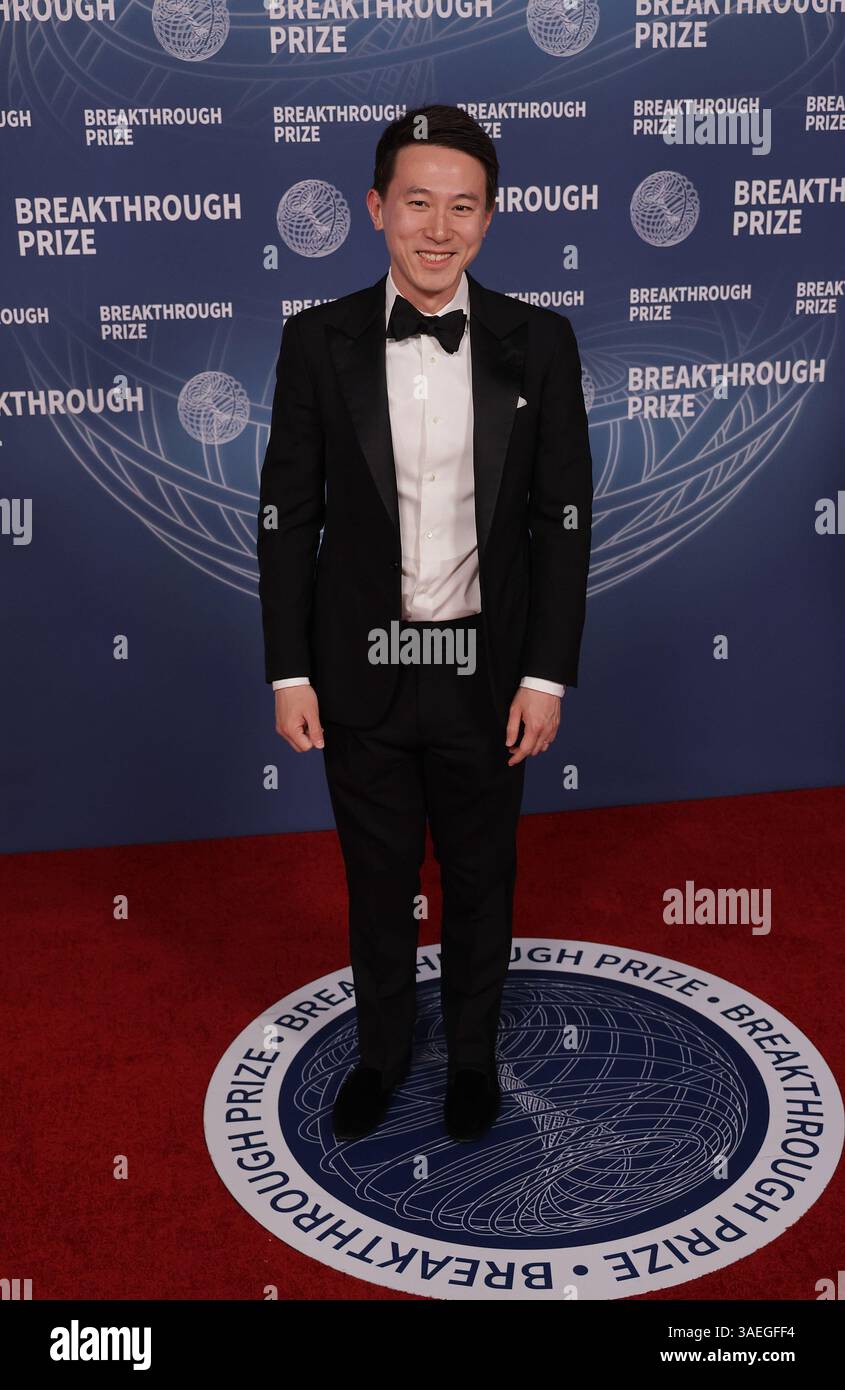 Santa Monica, USA. 06th Apr, 2025. Shou Chew attends the 11th ...