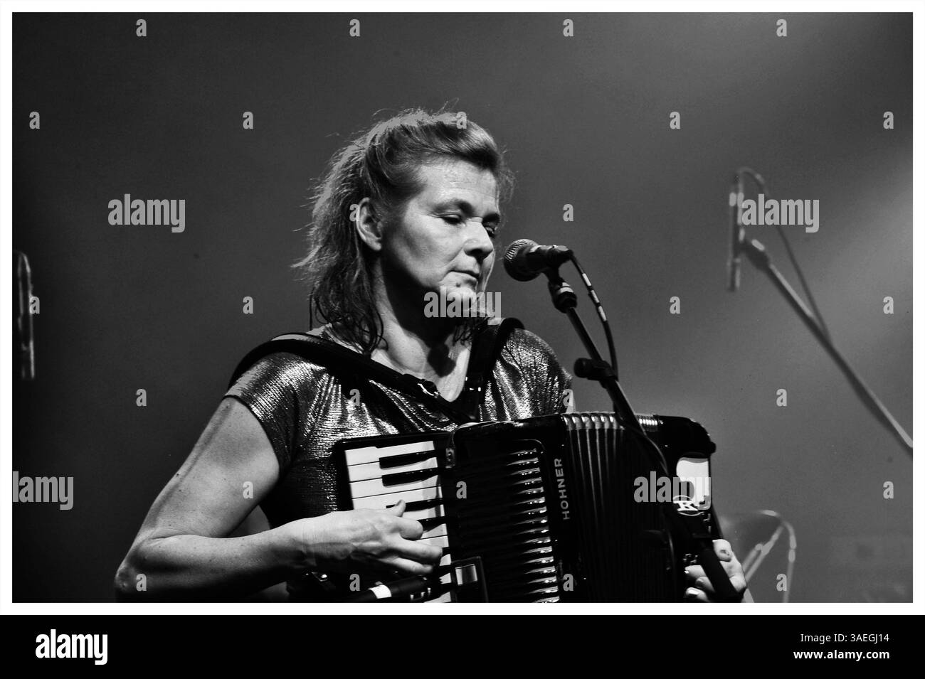 Ins Cut Out Stock Images & Pictures - Alamy