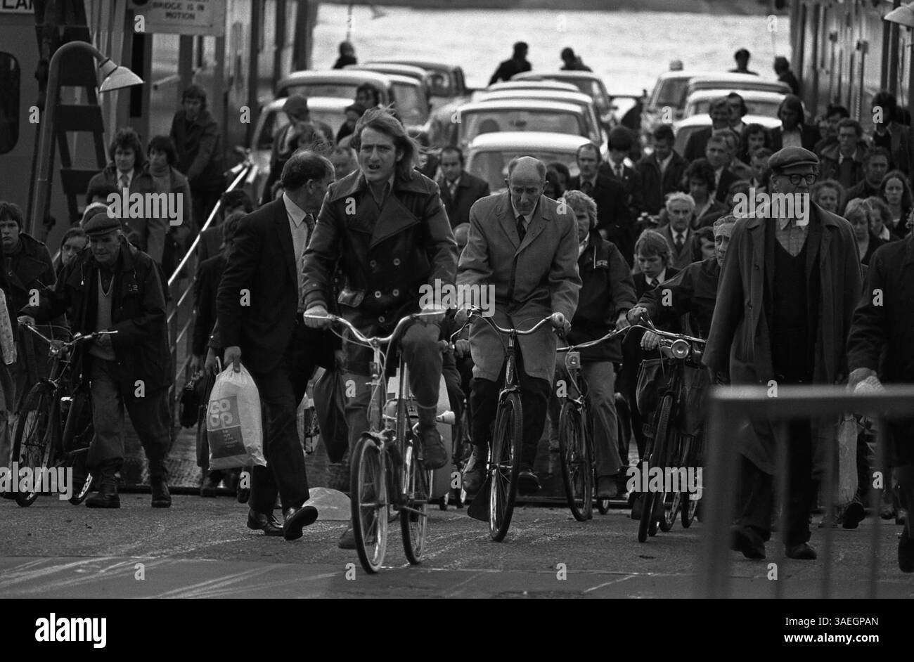 Ferry bridge boatyard hi-res stock photography and images - Alamy