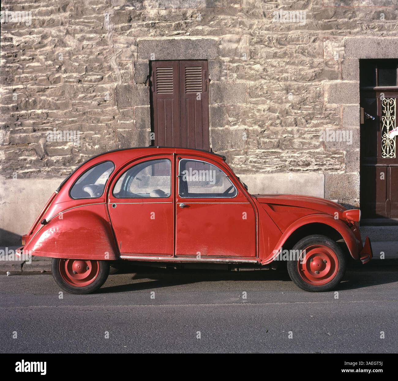 AJAXNETPHOTO. 1992. ST BRIEUC, FRANCE - FRENCH CARS - A RED 'DEUX-CHEVAUX' CITROEN 2 CV PARKED ...