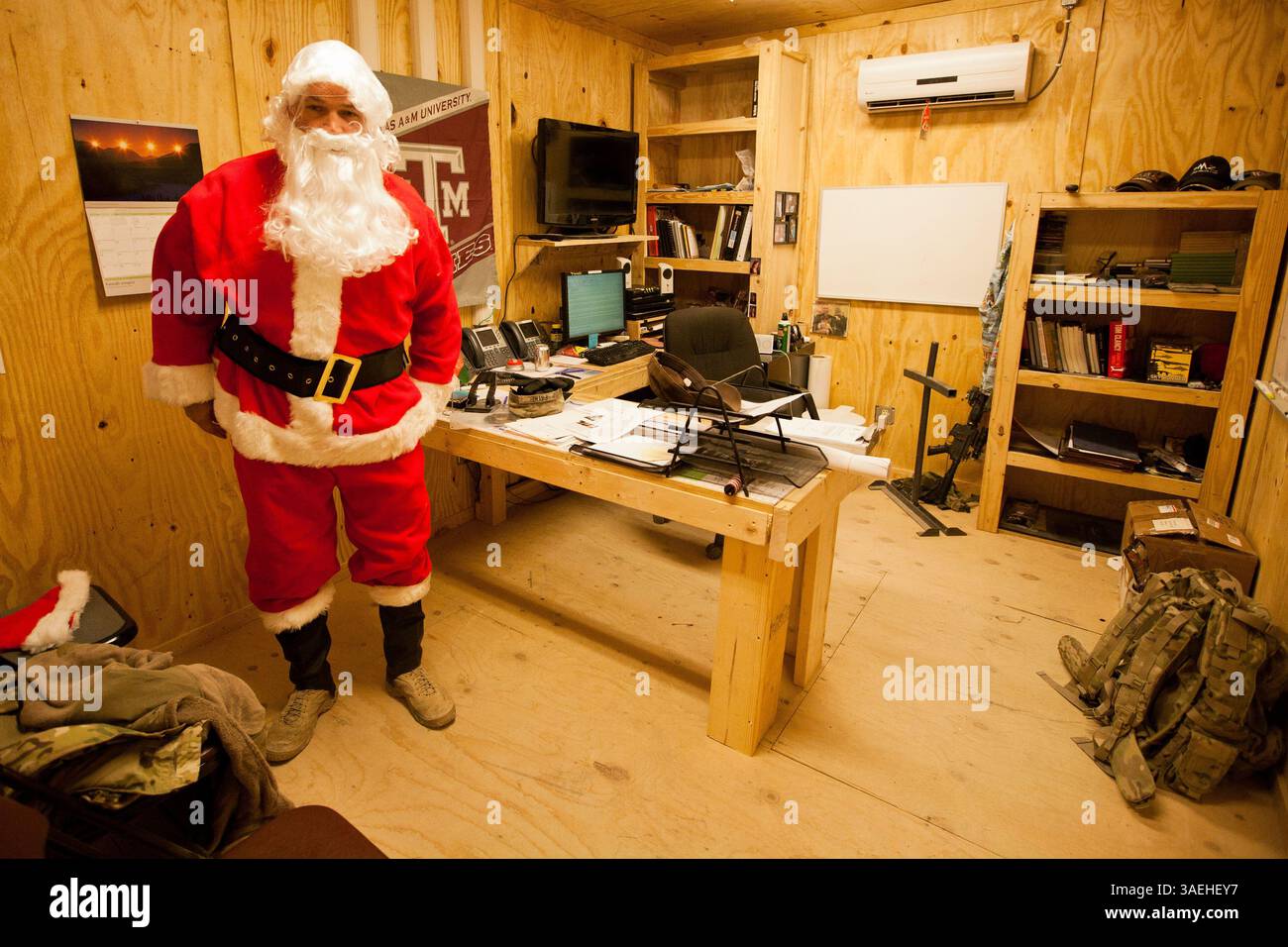 Dec. 24, 2011 - Kandahar, Afghanistan - Battalion Commander Lt. Col ...