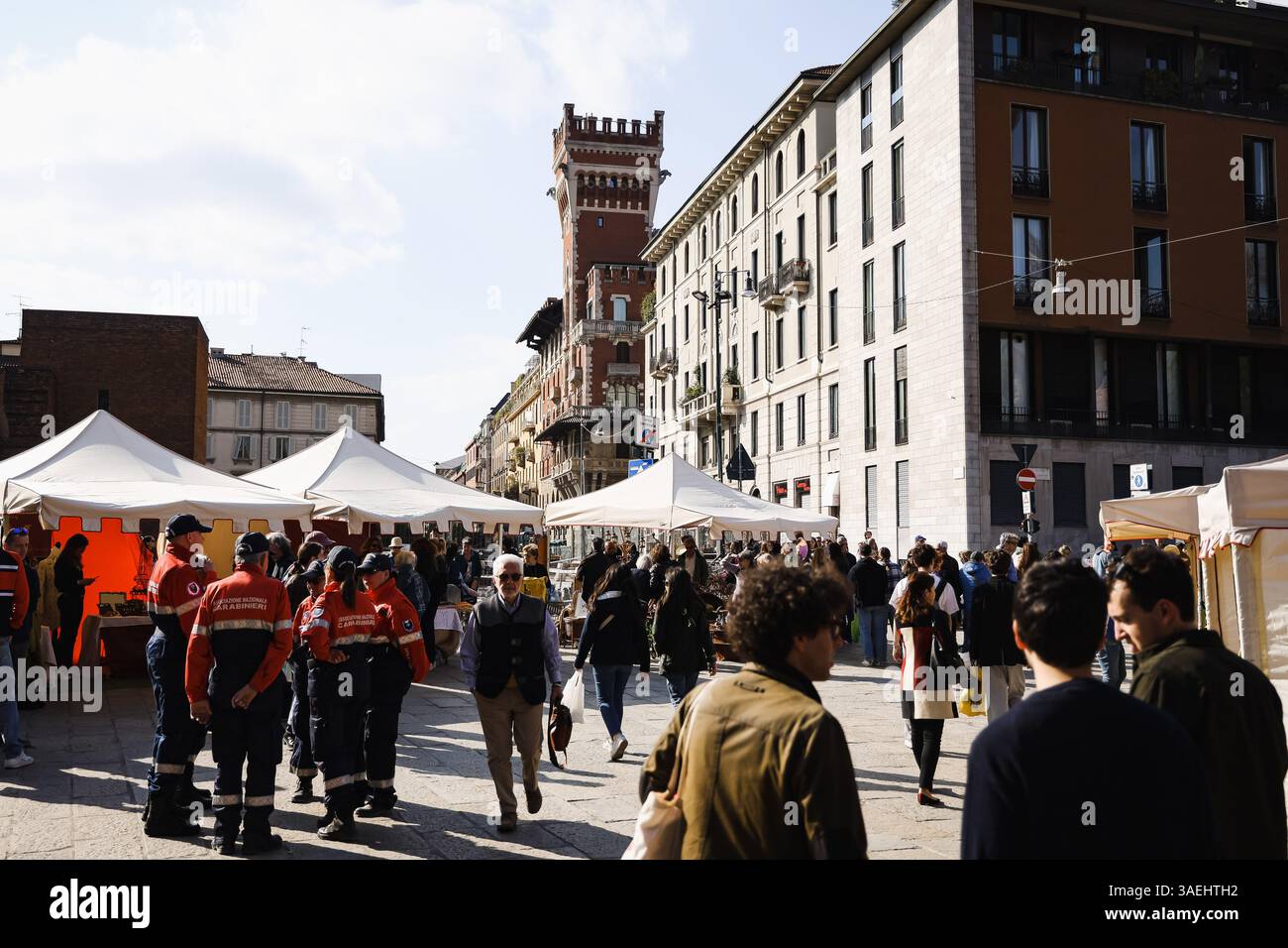 Milan, Italy. 07th Apr, 2025. Milan, The Flora et Decora spring market ...