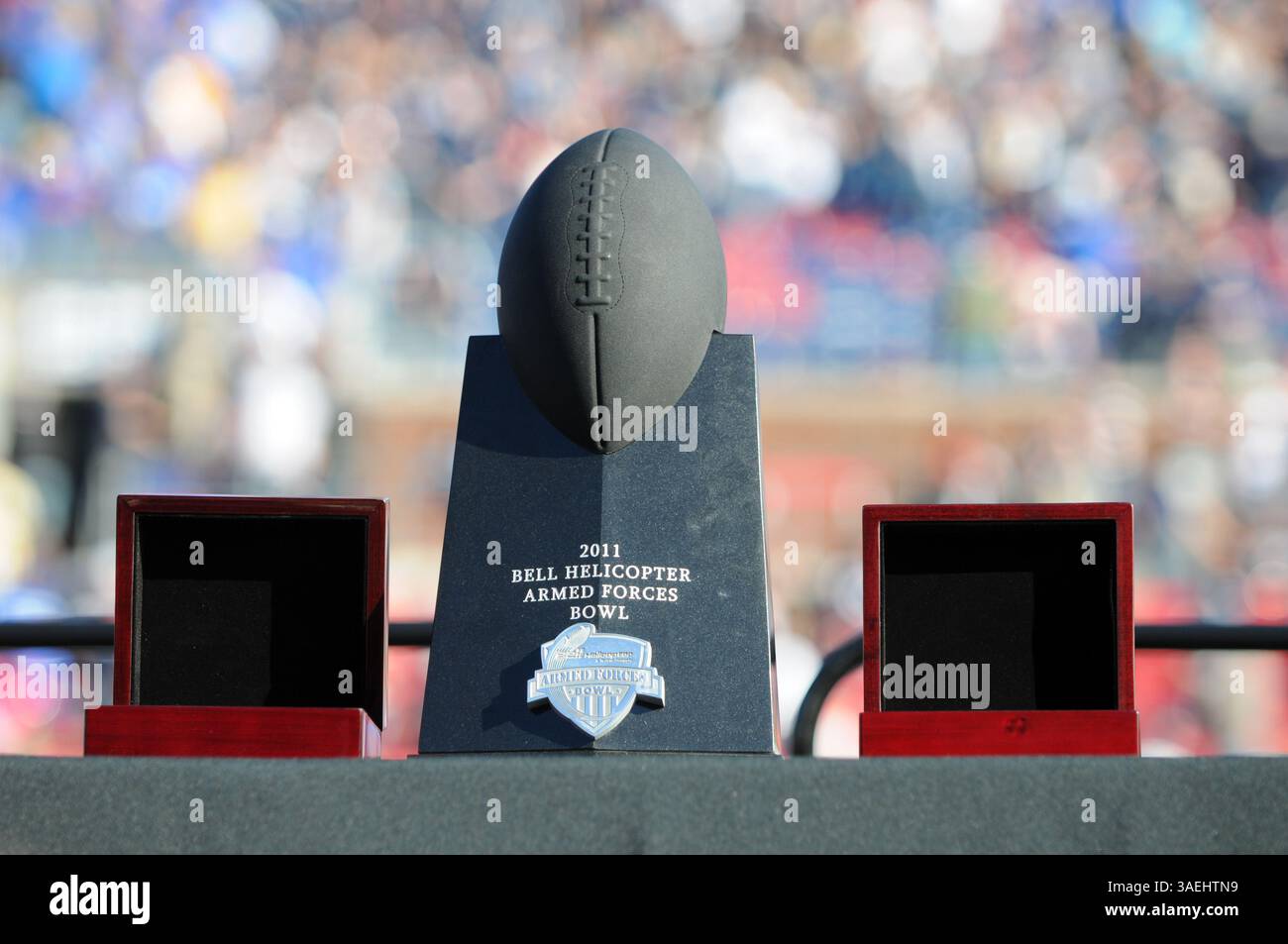 Bell helicopter armed forces bowl hi-res stock photography and images ...