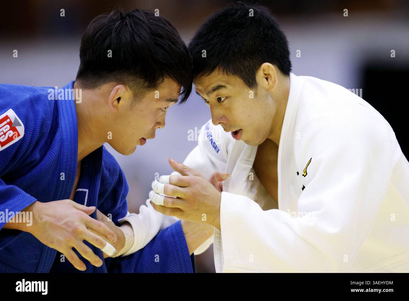 Fukuoka Kokusai Center, Fukuoka, Japan. 5th Apr, 2025. (L-R) Daisuke Takeuchi, Takanori Nagase ...
