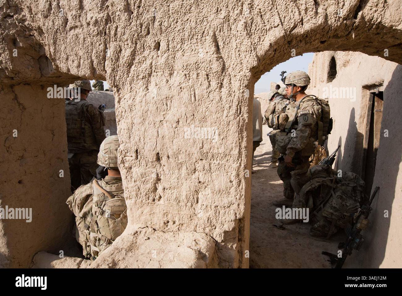 Dec. 28, 2011 - Molla Dust, Kandahar, Afghanistan - Soldiers from ...