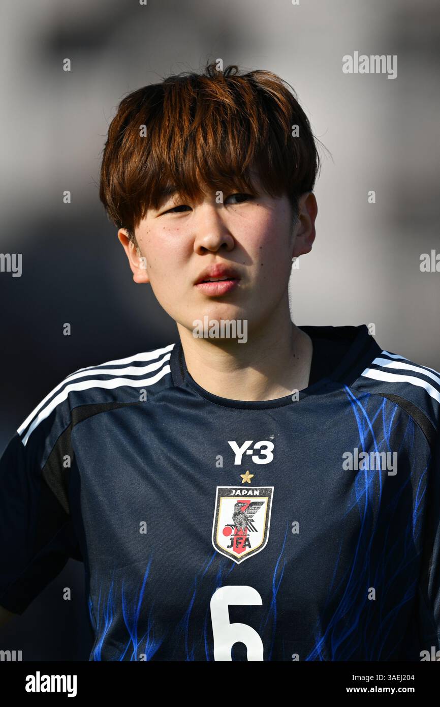Osaka, Japan. Credit: MATSUO. 6th Apr, 2025. Toko Koga (JPN) Football ...